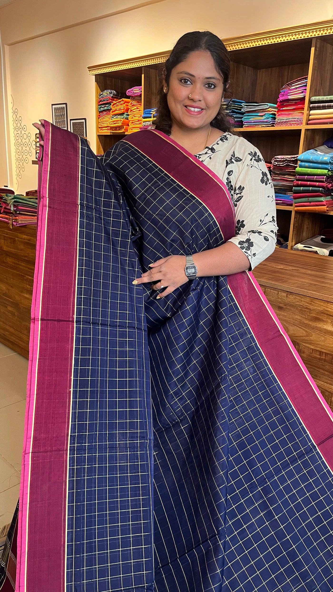 Devendra 11 Yards Madisar Checks Saree - 12-10-14-11Y-01(Navy Blue ...